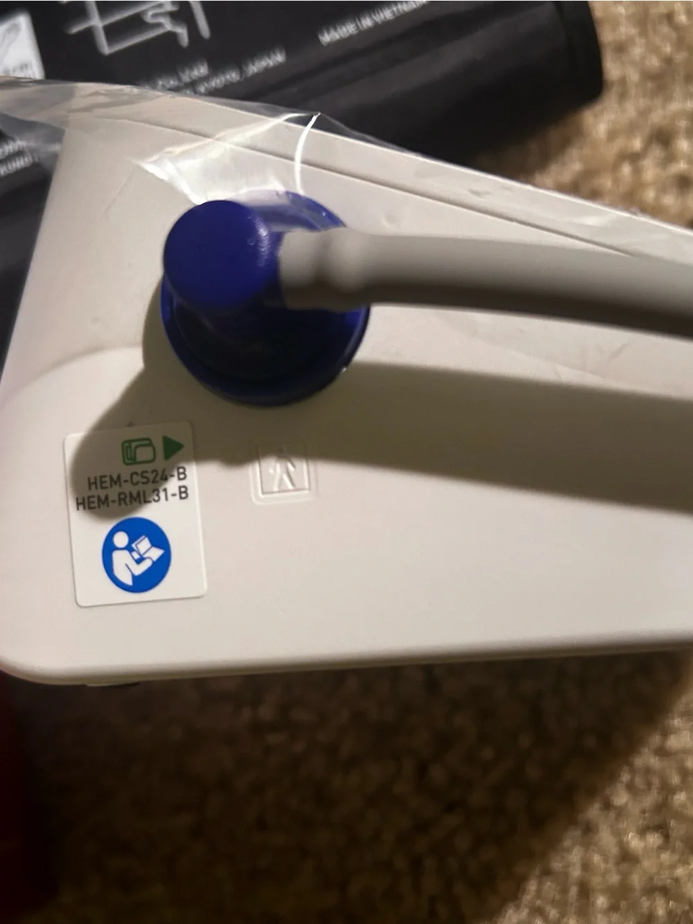 OMRON | Other | Omron 3 Series Upper Arm Blood Pressure Monitor With ...
